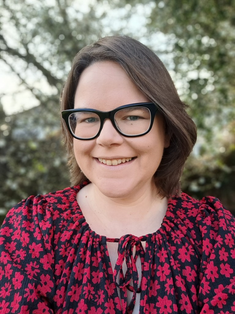 Ruth Clemence – Writer and Blogger